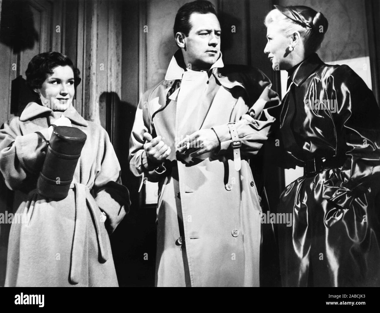 FOREVER FEMALE, from left: Pat Crowley, William Holden, Ginger Rogers ...