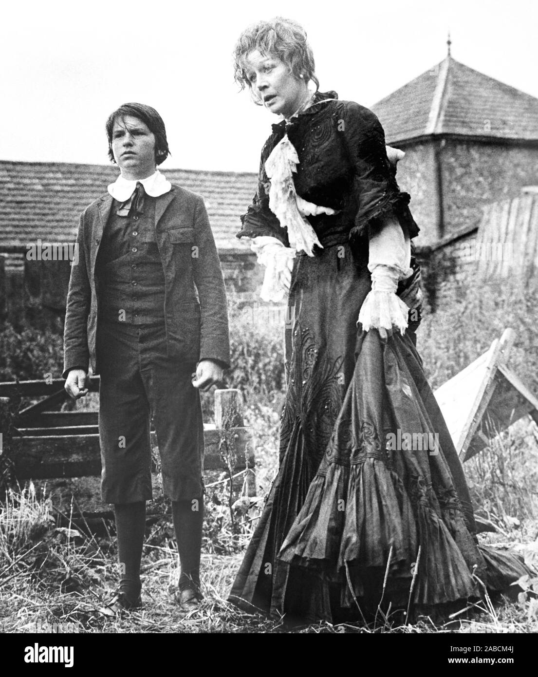 THE GO-BETWEEN, from left, Dominic Guard, Margaret Leighton, 1971 Stock ...