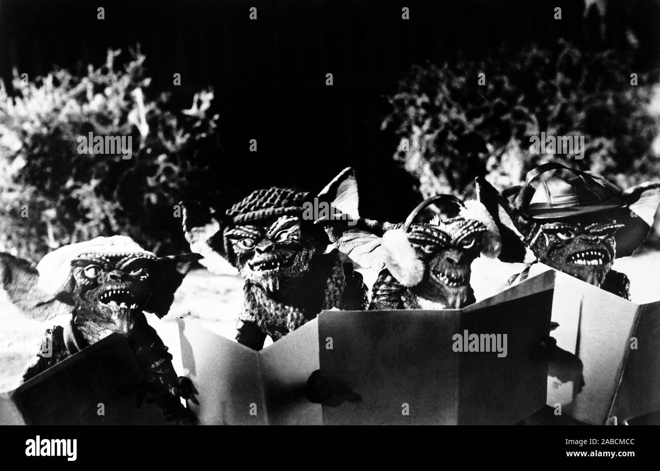 GREMLINS, 1984. ©Warner Brothers/courtesy Everett Collection Stock ...