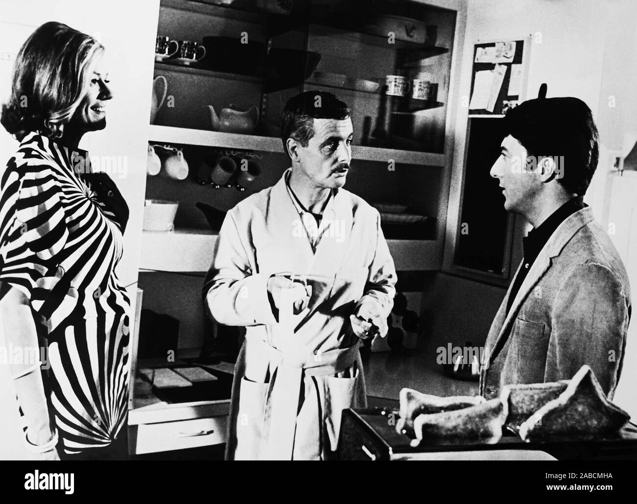 THE GRADUATE, from left: Elizabeth Wilson, William Daniels, Dustin ...