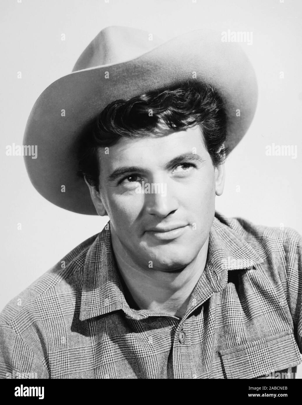 GUN FURY, Rock Hudson, 1953 Stock Photo - Alamy