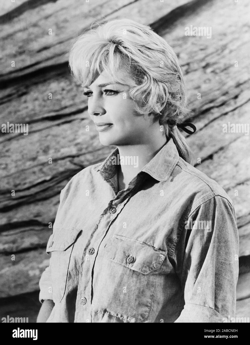 GUNPOINT, Joan Staley, 1966 Stock Photo - Alamy