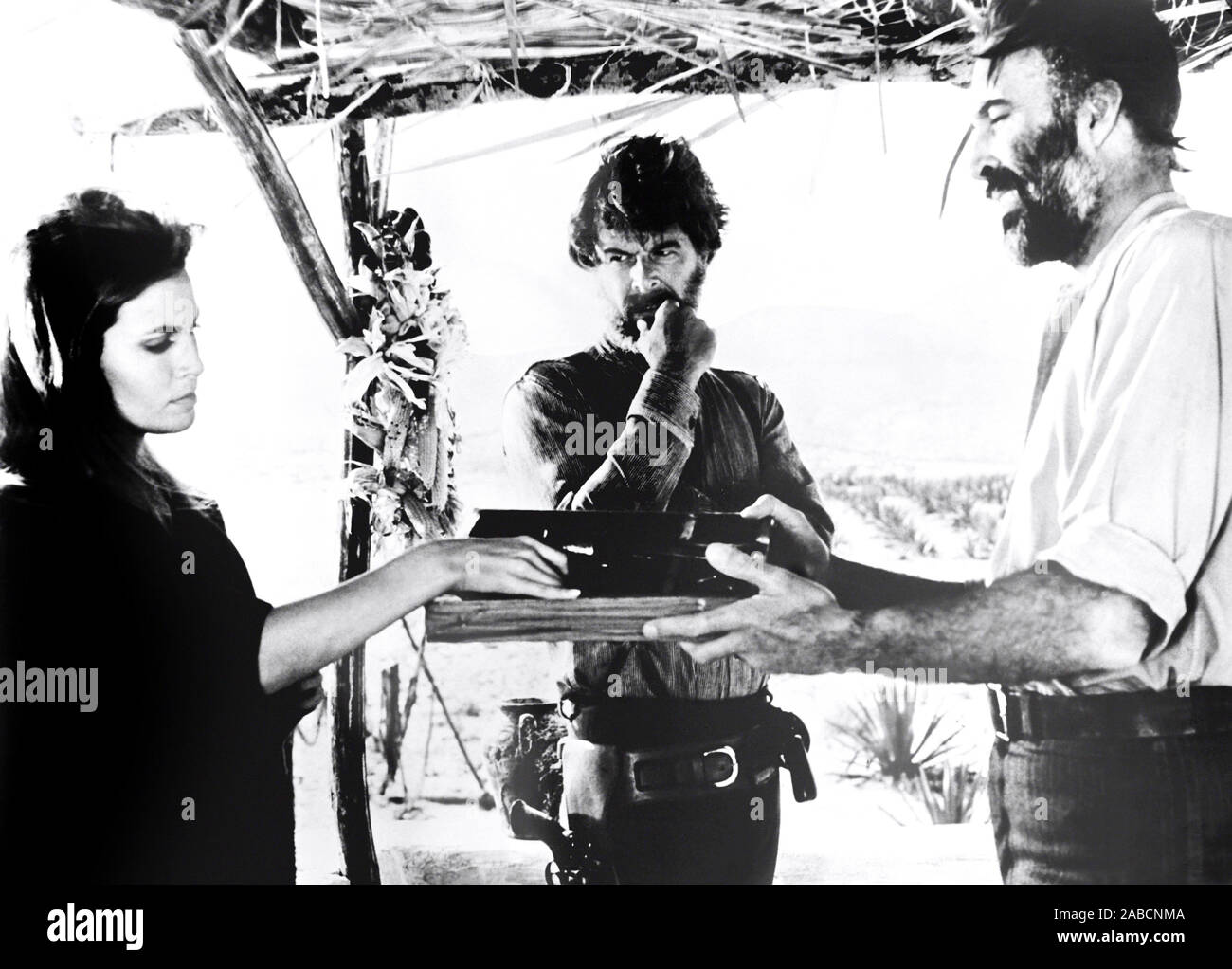 HANNIE CAULDER, from left, Raquel Welch, Robert Culp, Christopher Lee ...