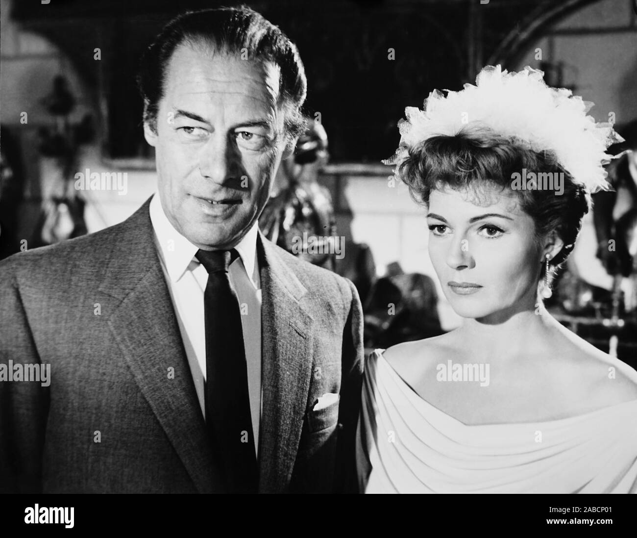 THE HAPPY THIEVES, from left: Rex Harrison, Rita Hayworth, 1961 Stock ...