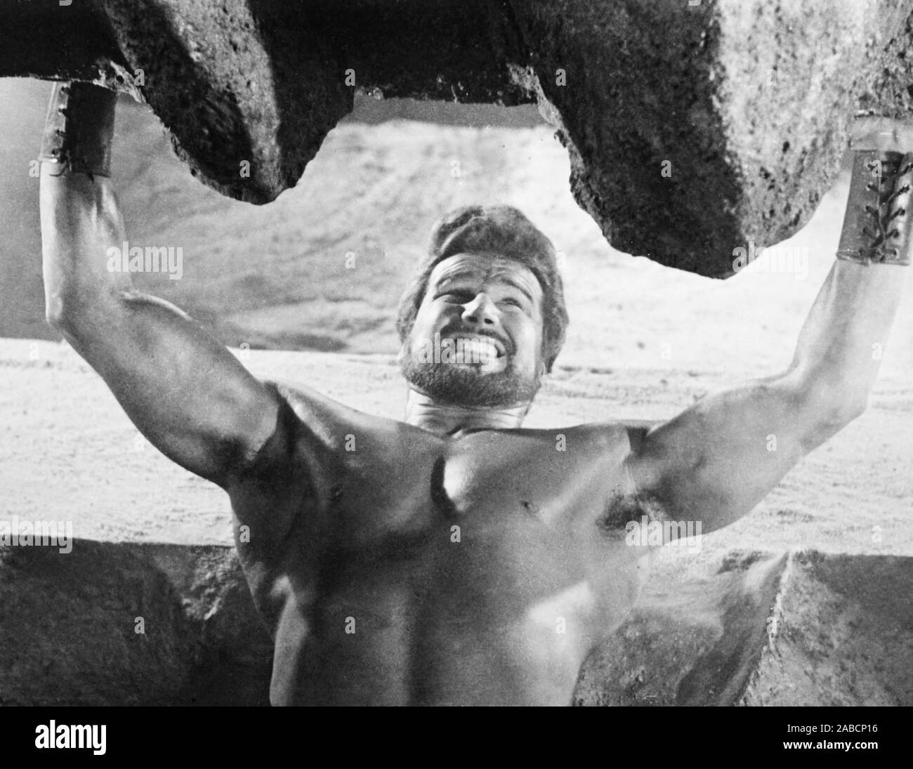 HERCULES AGAINST THE MOON MEN, (aka MACISTE E LA REGINA DI SAMAR), Alan ...