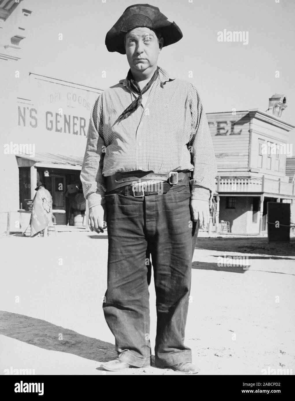 HEADING WEST, Smiley Burnette, 1946 Stock Photo - Alamy