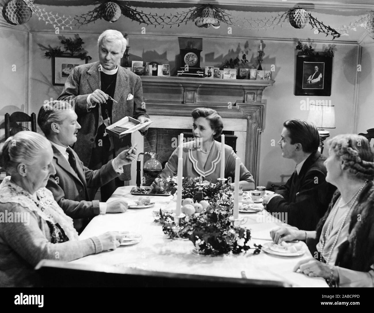 THE HOLLY AND THE IVY, from left: Maureen Delaney, Hugh Williams, Ralph ...