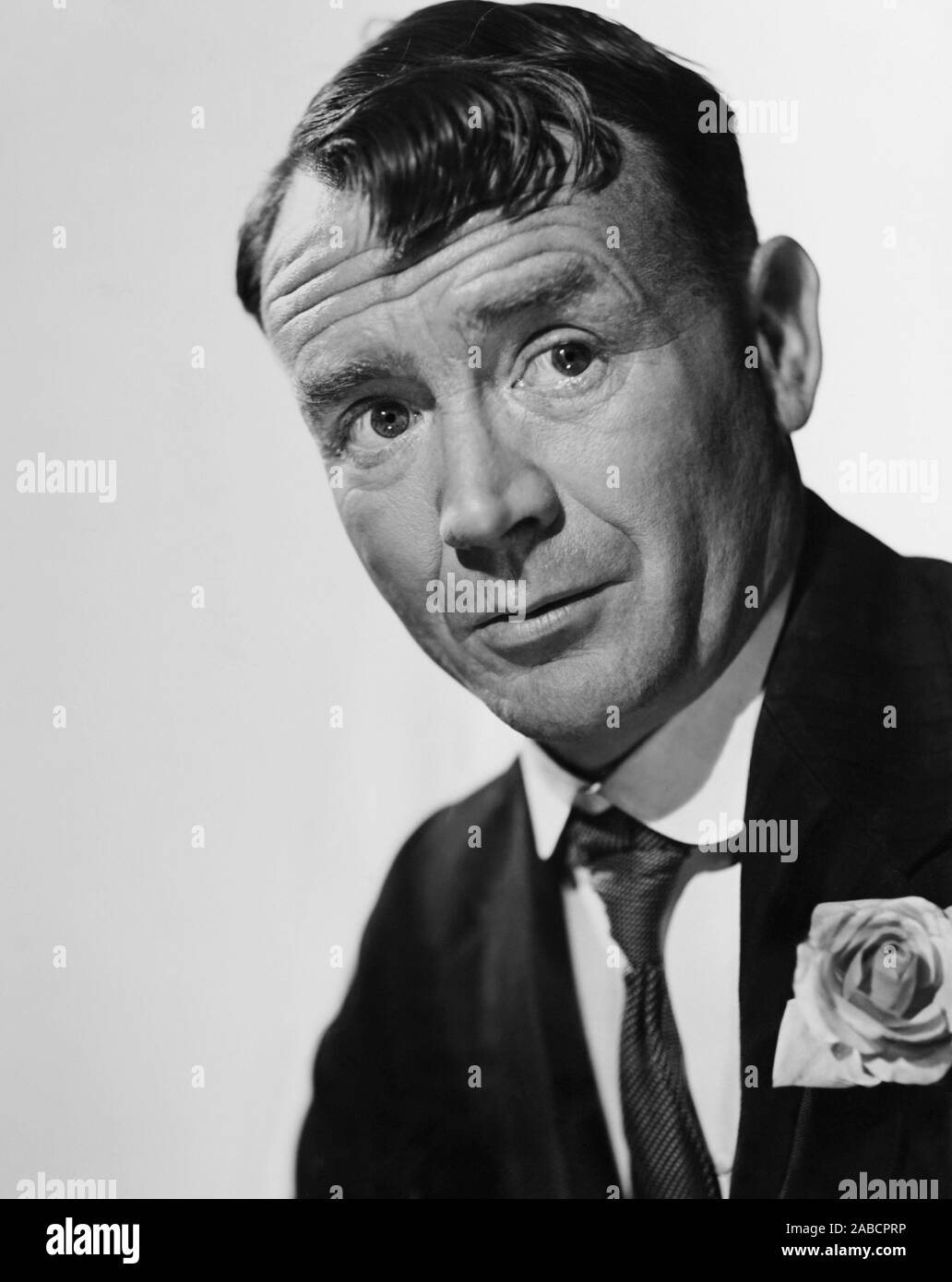 HOBSON'S CHOICE, John Mills, 1954 Stock Photo - Alamy