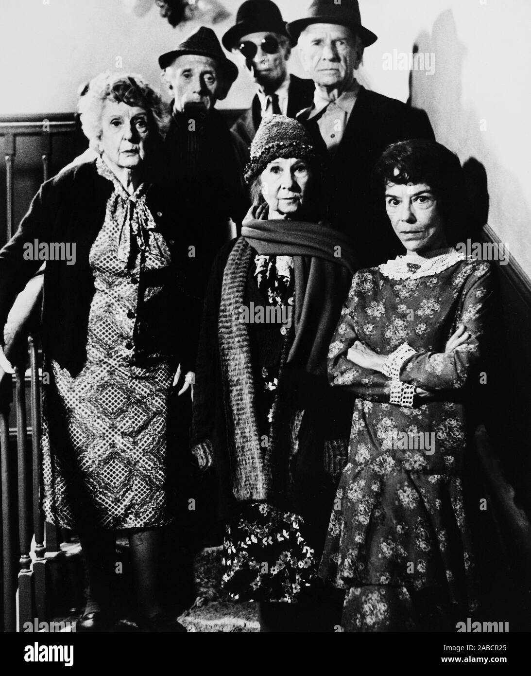 HOMEBODIES, from left: Ruth McDevitt, William Hansen, Paula Trueman ...