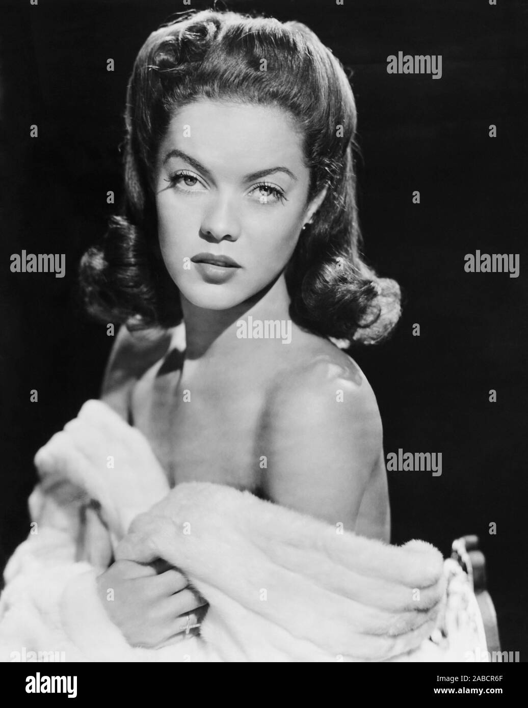 HOT RHYTHM, Dona Drake, 1943 Stock Photo - Alamy