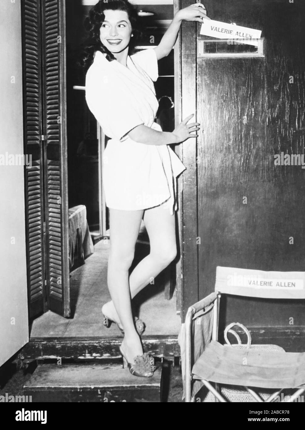 HOT SPELL, Valerie Allen at her dressing room on set, 1958 Stock Photo ...