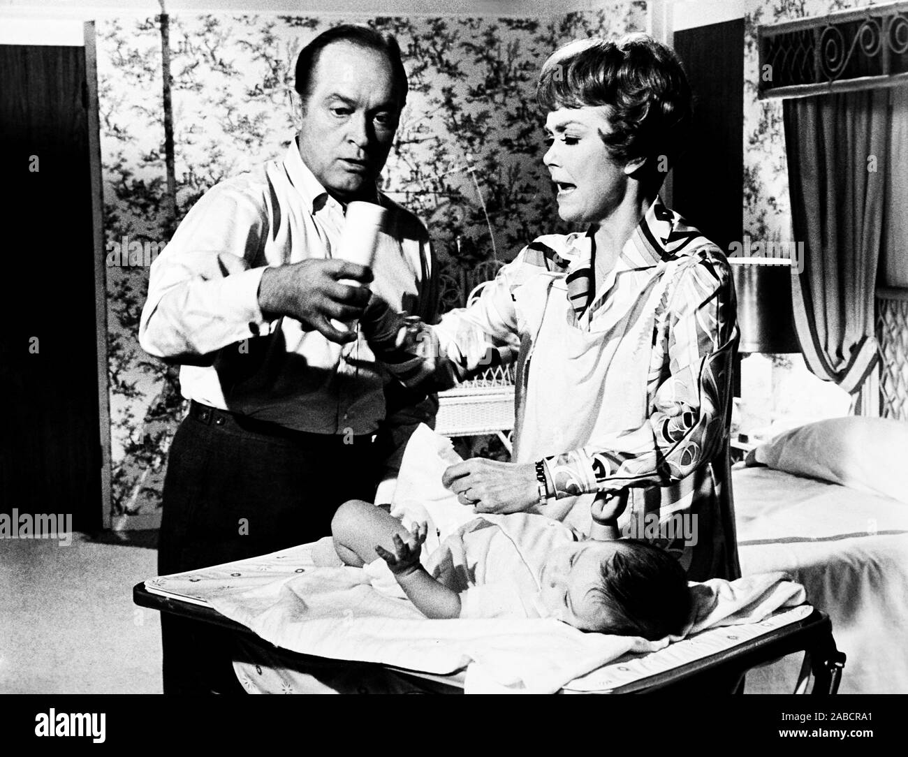 HOW TO COMMIT MARRIAGE, from left, Bob Hope, Jane Wyman, 1969 Stock ...