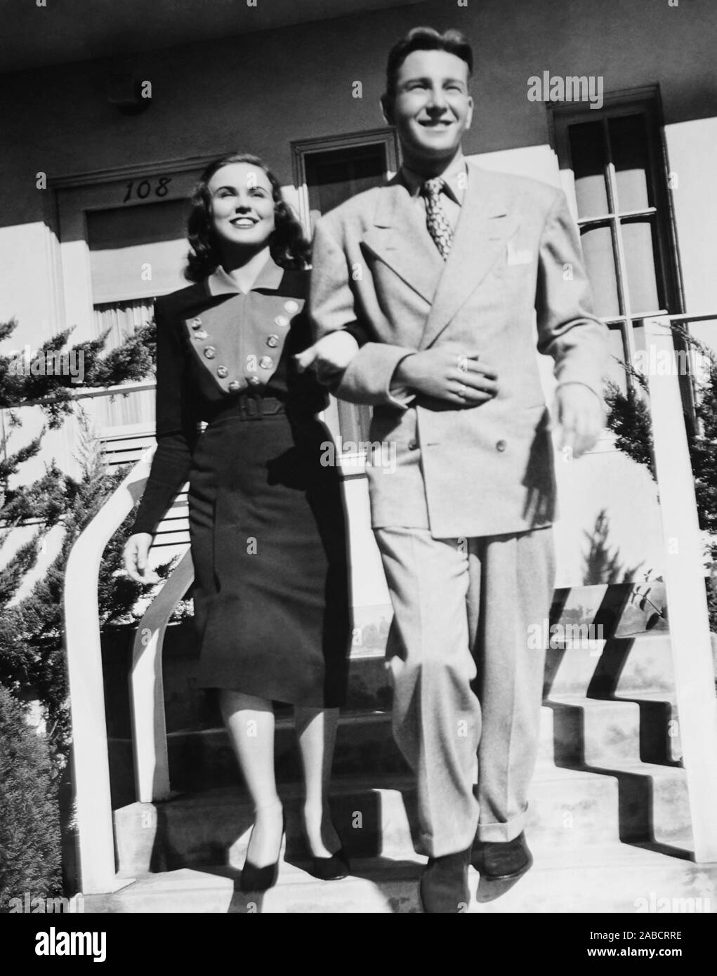 I'LL BE YOURS, from left: Deanna Durbin, Tom Drake on set, 1947 Stock ...