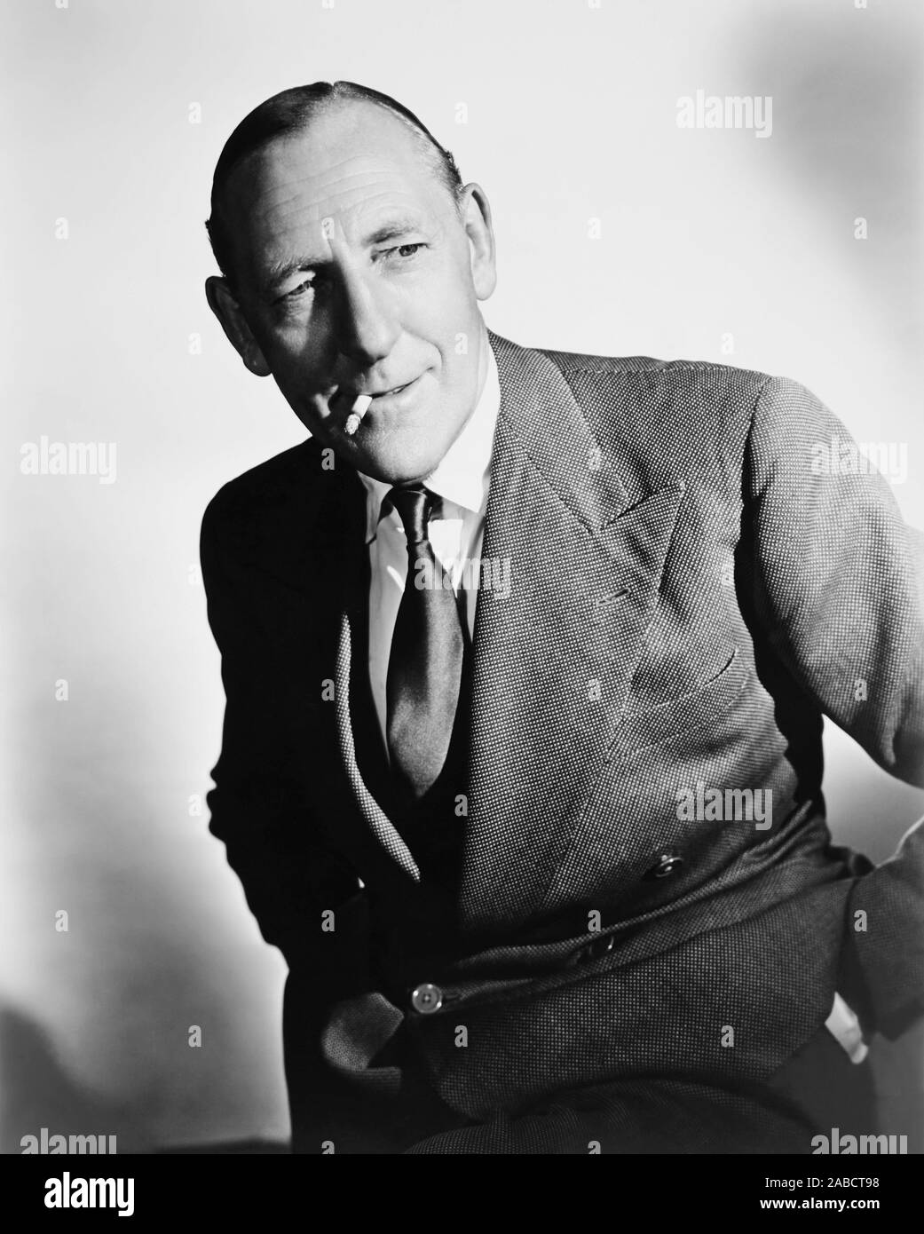INTO THE BLUE, (aka MAN IN THE DINGHY), Jack Hulbert, 1950 Stock Photo ...