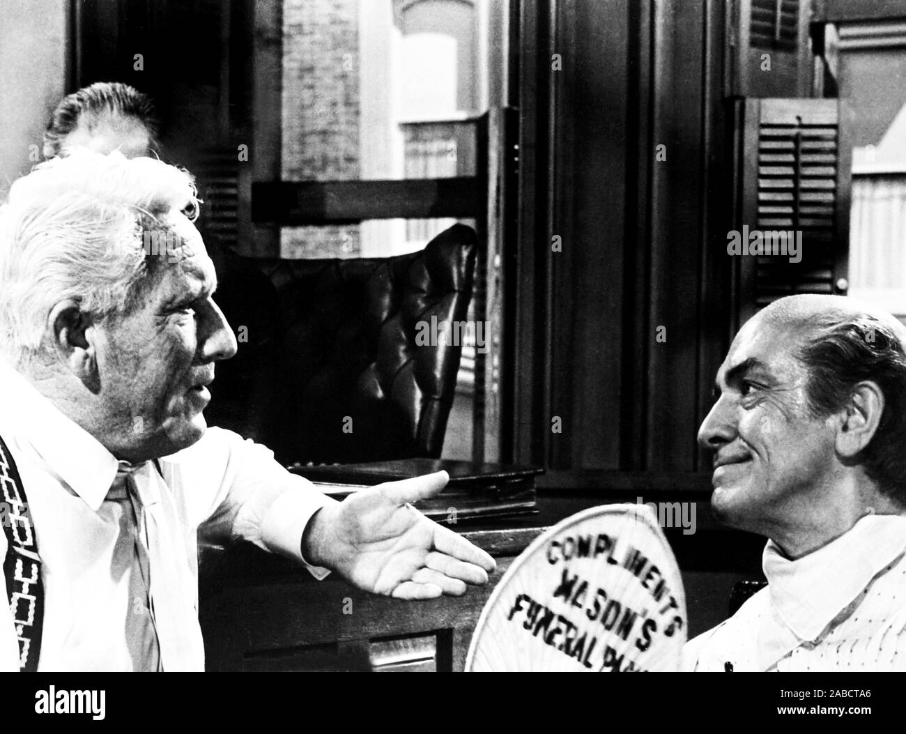 INHERIT THE WIND, from left, Spencer Tracy, Fredric March, 1960 Stock ...