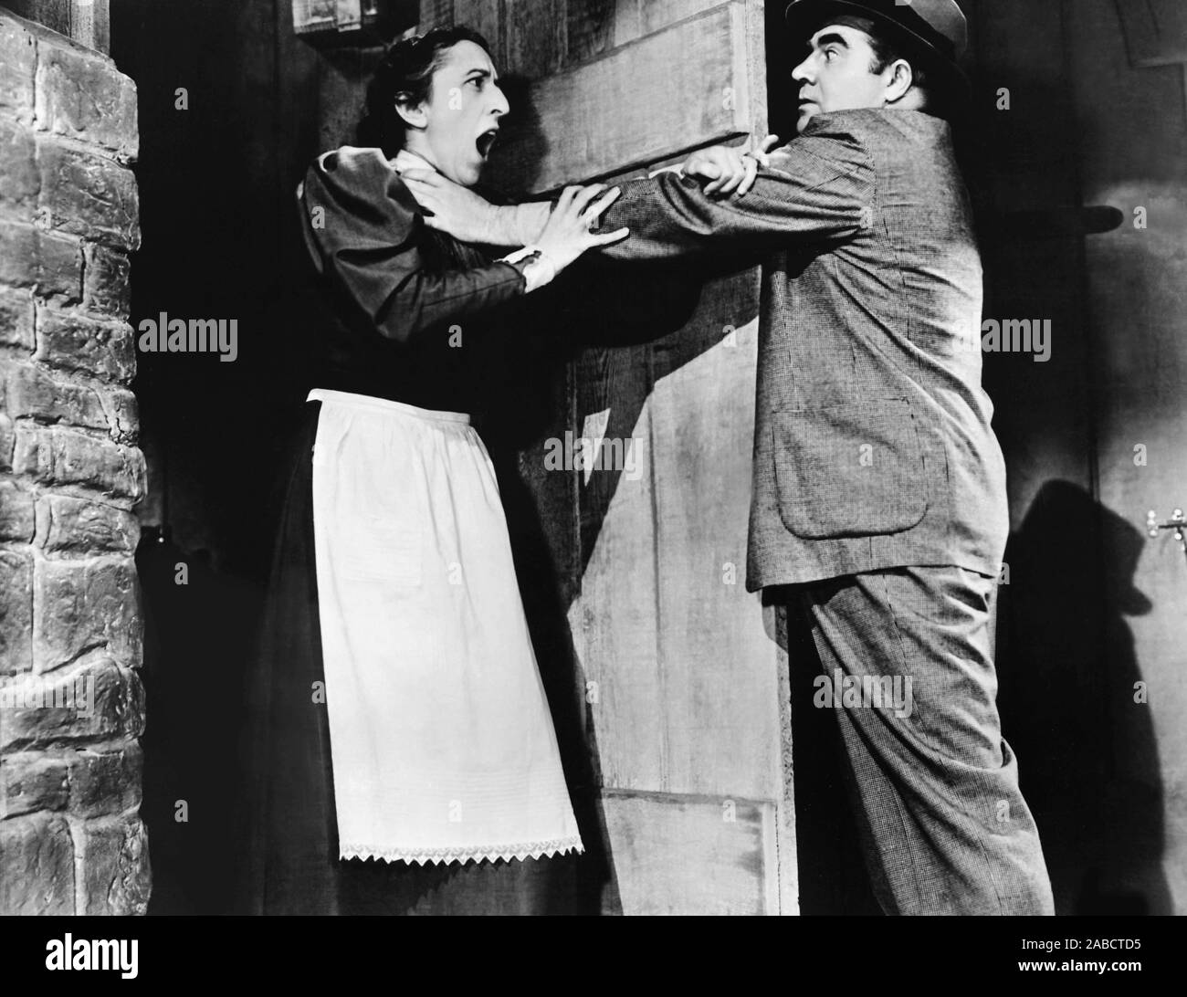 THE INVISIBLE WOMAN, from left: Margaret Hamilton, Edward Brophy, 1940 ...