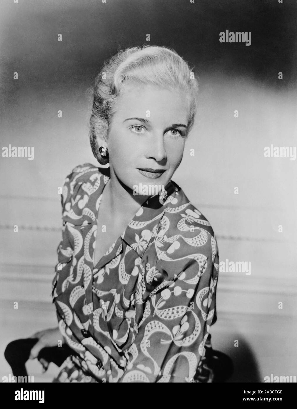 IT HAPPENED ON FIFITH AVENUE, Ann Harding, 1947 Stock Photo - Alamy