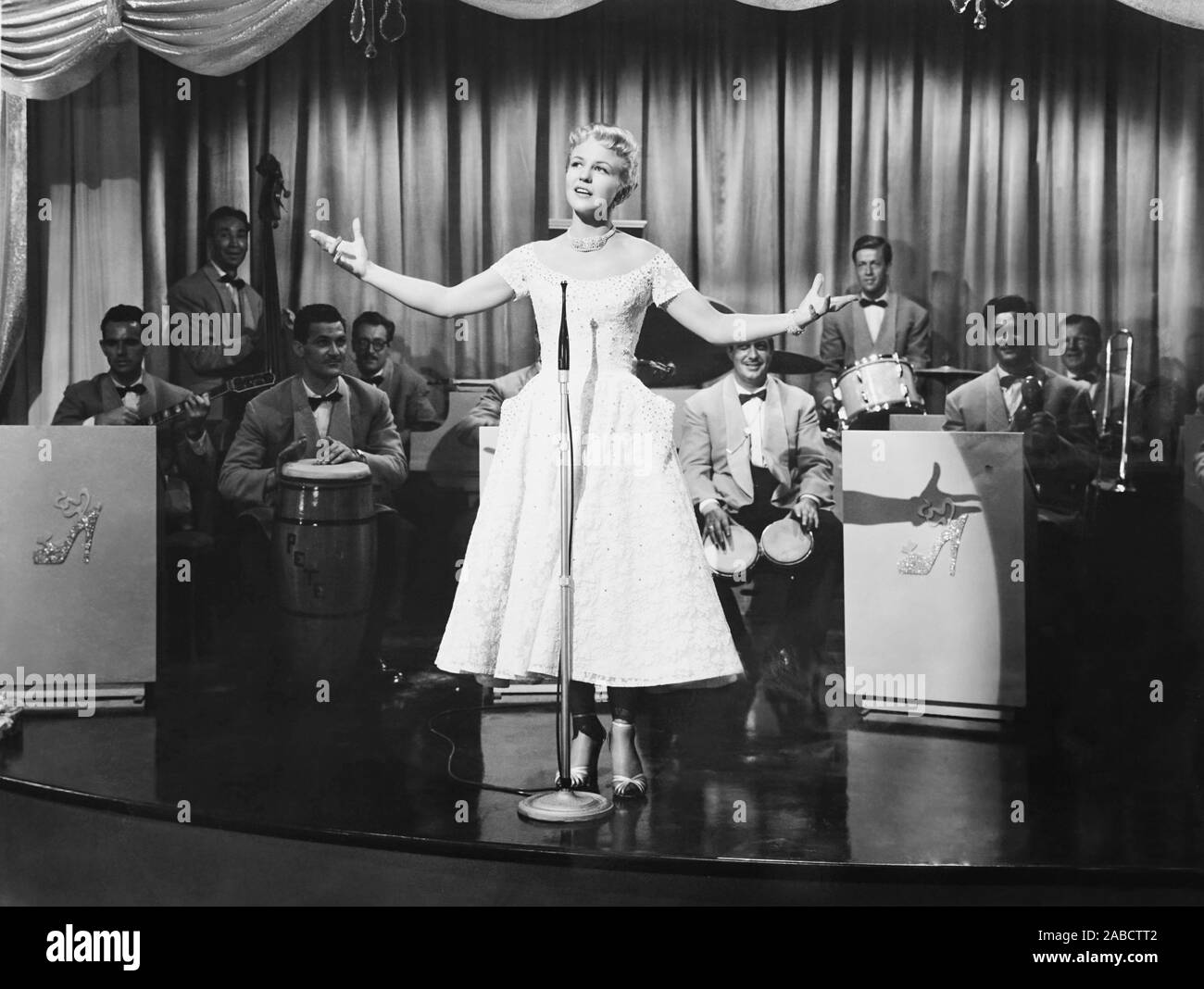 THE JAZZ SINGER, Peggy Lee, 1952 Stock Photo - Alamy