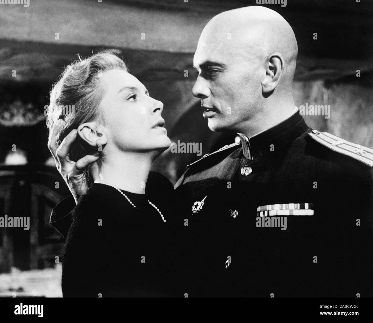 THE KING AND I, from left: Deborah Kerr, Yul Brynner, 1956. TM ...