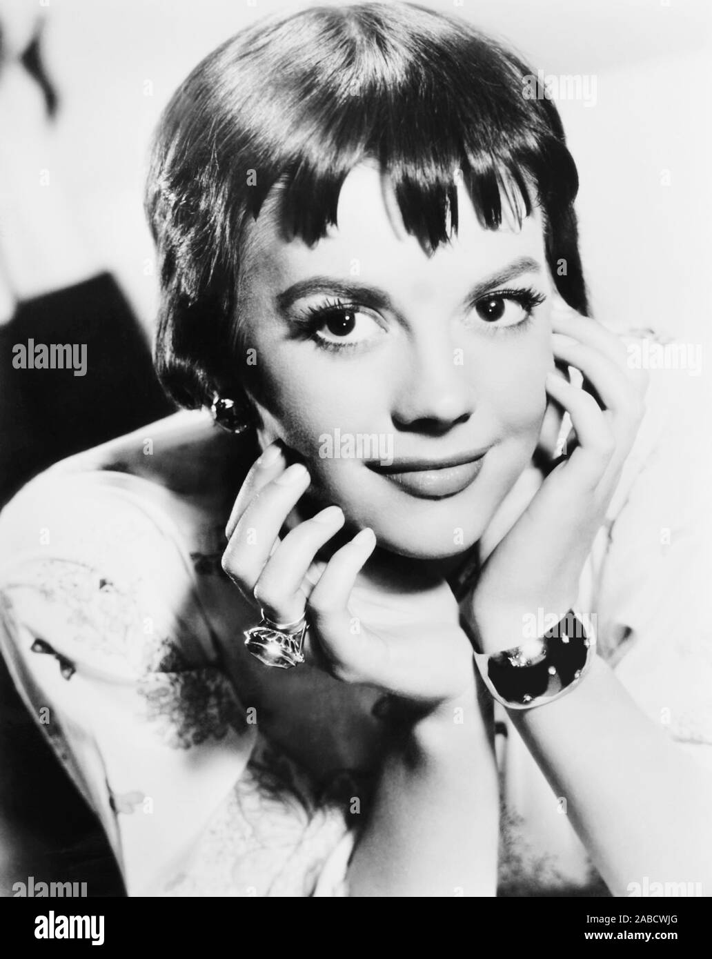 KINGS GO FORTH, Natalie Wood, 1958 Stock Photo - Alamy