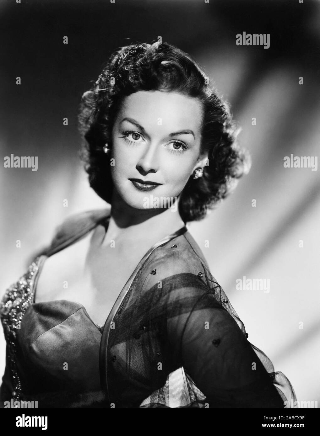 LAUGHTER IN PARADISE, Beatrice Campbell, 1951 Stock Photo - Alamy