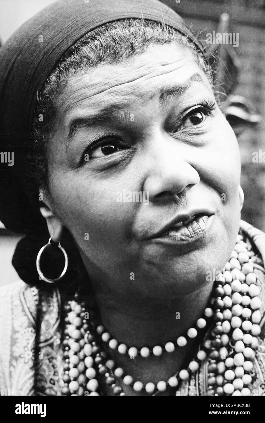 THE LANDLORD, Pearl Bailey, 1970 Stock Photo - Alamy