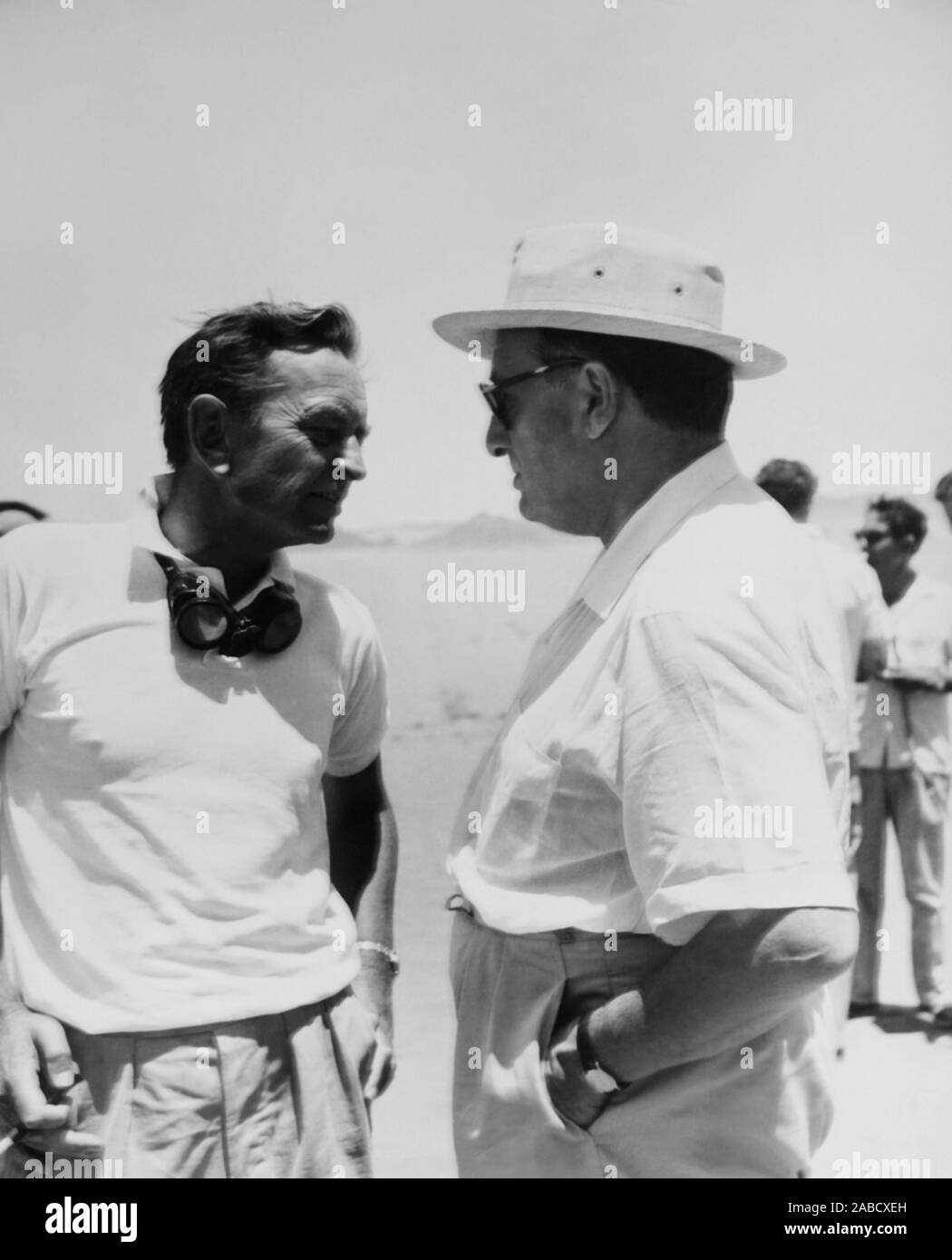 LAWRENCE OF ARABIA, from left: director David Lean, producer Sam ...