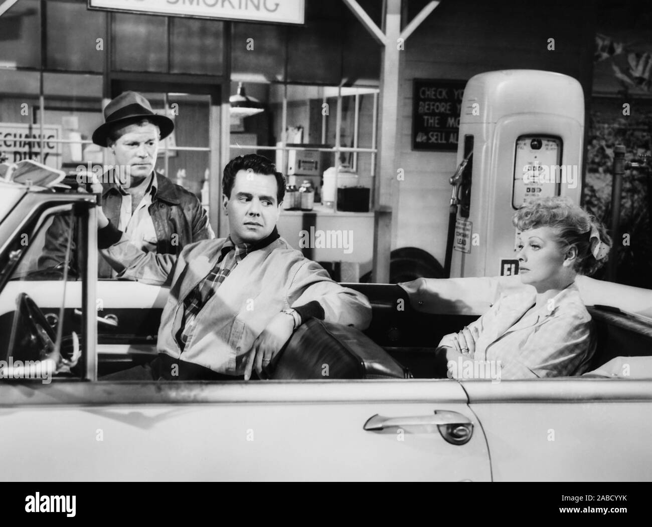 THE LONG, LONG TRAILER, from left: Frank Gerstle, Desi Arnaz, Lucille ...