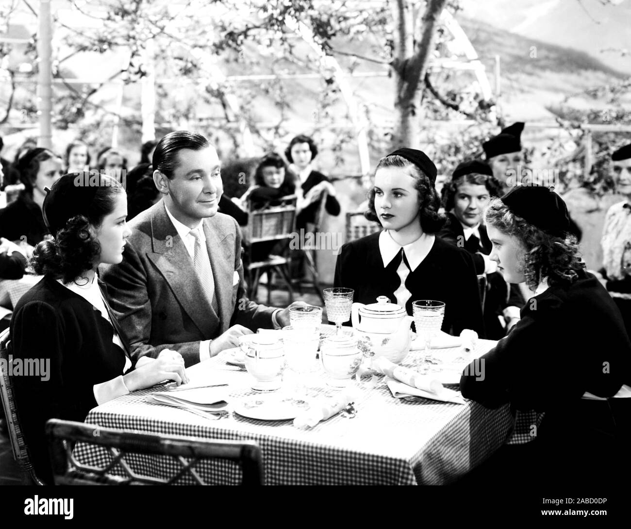 MAD ABOUT MUSIC, from left, Helen Parrish, Herbert Marshall, Deanna ...