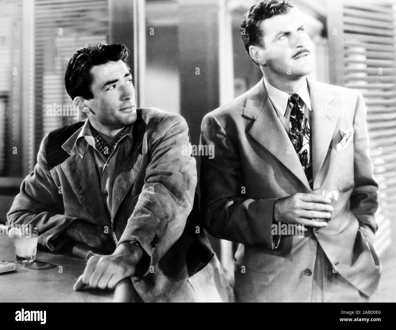 THE MACOMBER AFFAIR, from left, Gregory Peck, Robert Preston, 1947 ...