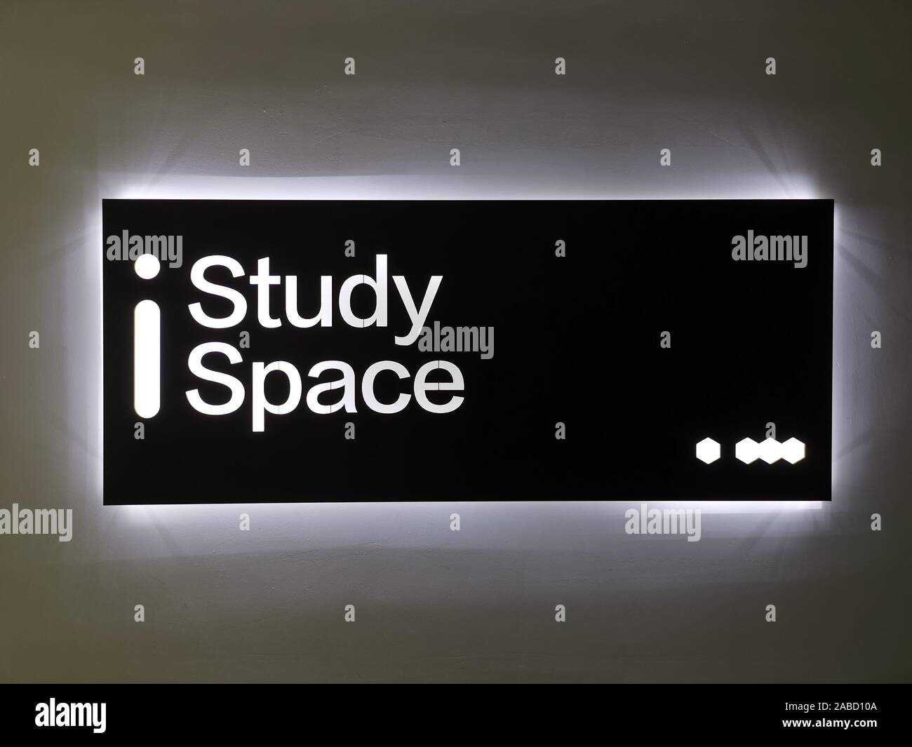 Self study hi-res stock photography and images - Alamy