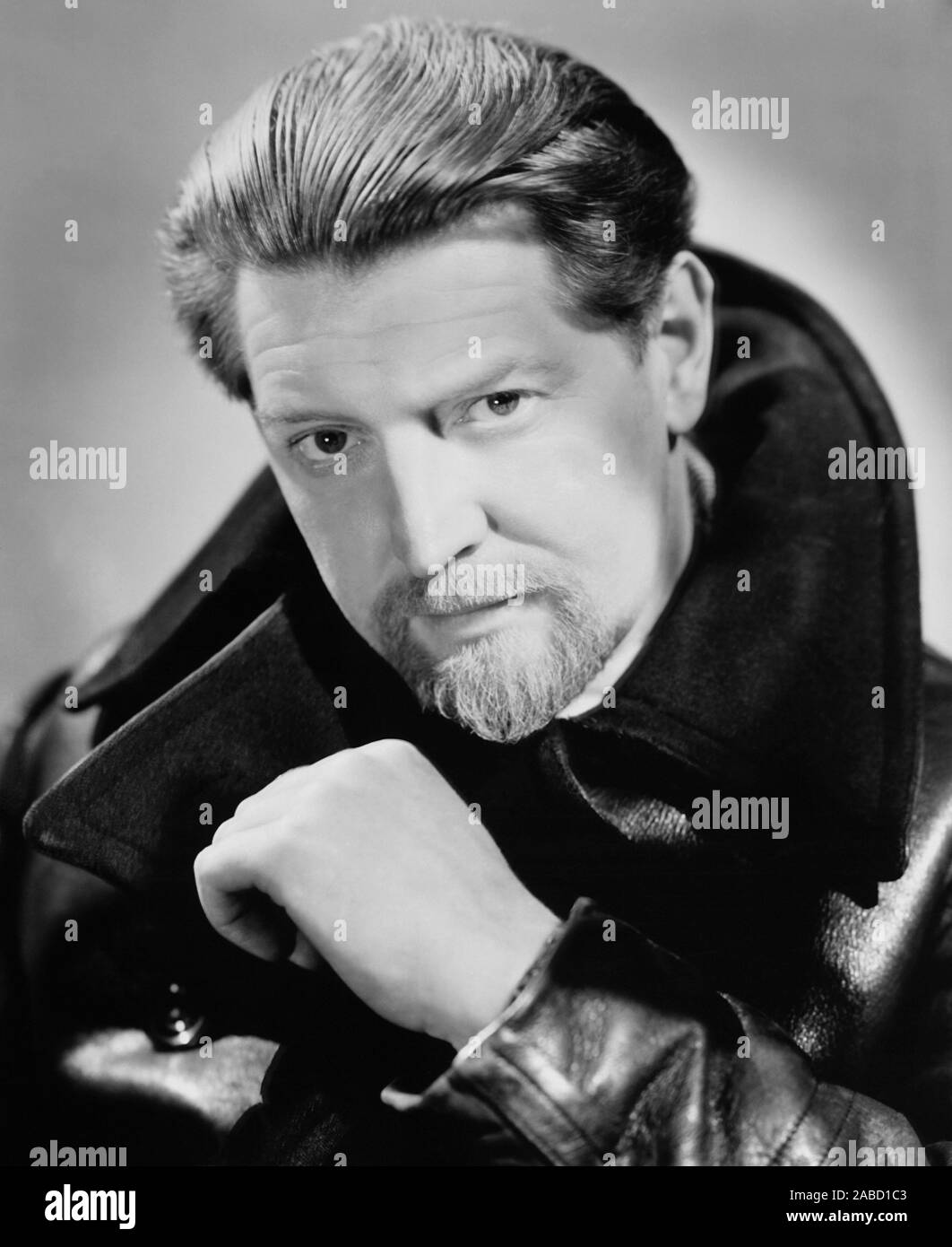 A MATTER OF LIFE AND DEATH, (aka STAIRWAY TO HEAVEN), Roger Livesey ...
