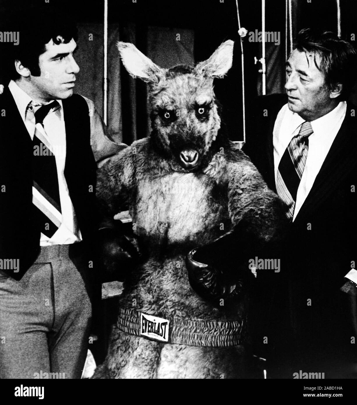 MATILDA, from left, Elliott Gould, Gary Morgan (in kangaroo suit ...