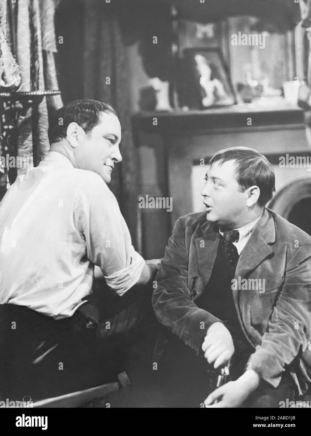 THE MAN WHO KNEW TOO MUCH, from left: Frank Vosper, Peter Lorre, 1934 ...