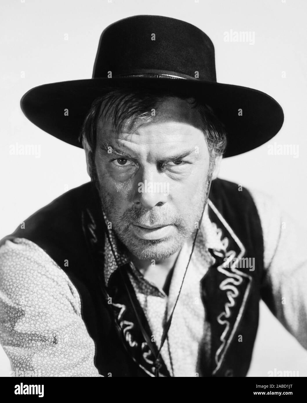 THE MAN WHO SHOT LIBERTY VALANCE, Lee Marvin, 1962 Stock Photo - Alamy