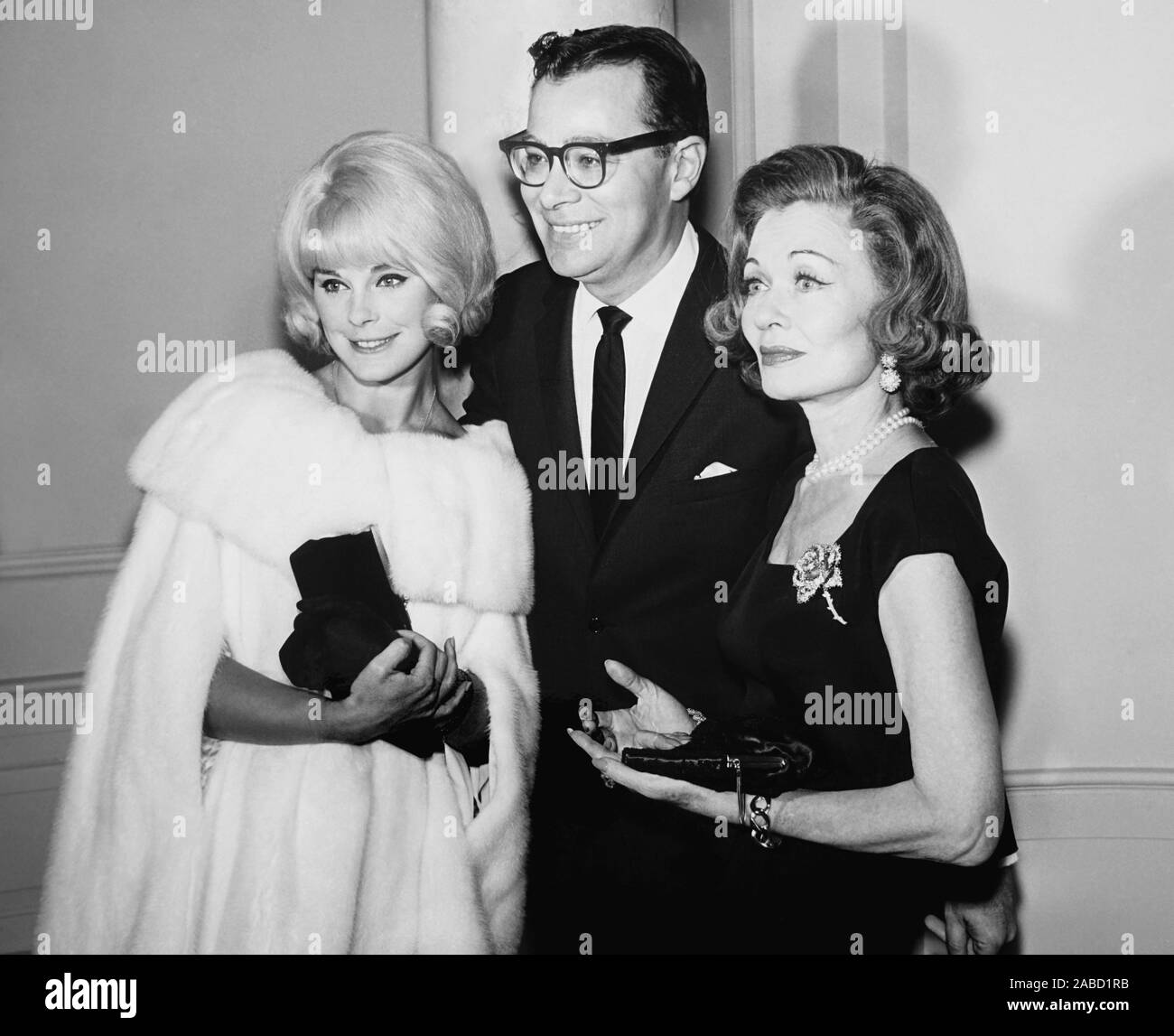 MADAME X, from left: Elke Sommer visiting producer Ross Hunter ...