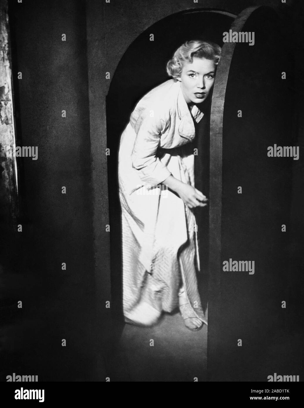THE MAZE, Veronica Hurst, 1953 Stock Photo - Alamy