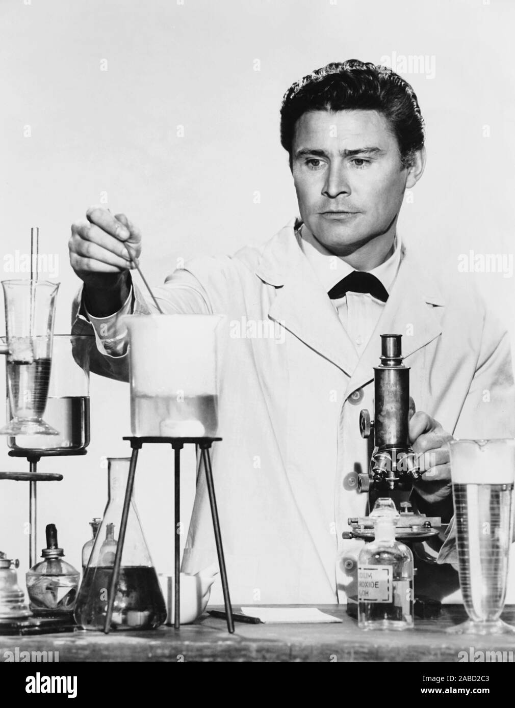 MR. SARDONICUS, (aka MISTER SARDONICUS), Ronald Lewis, 1961 Stock Photo ...