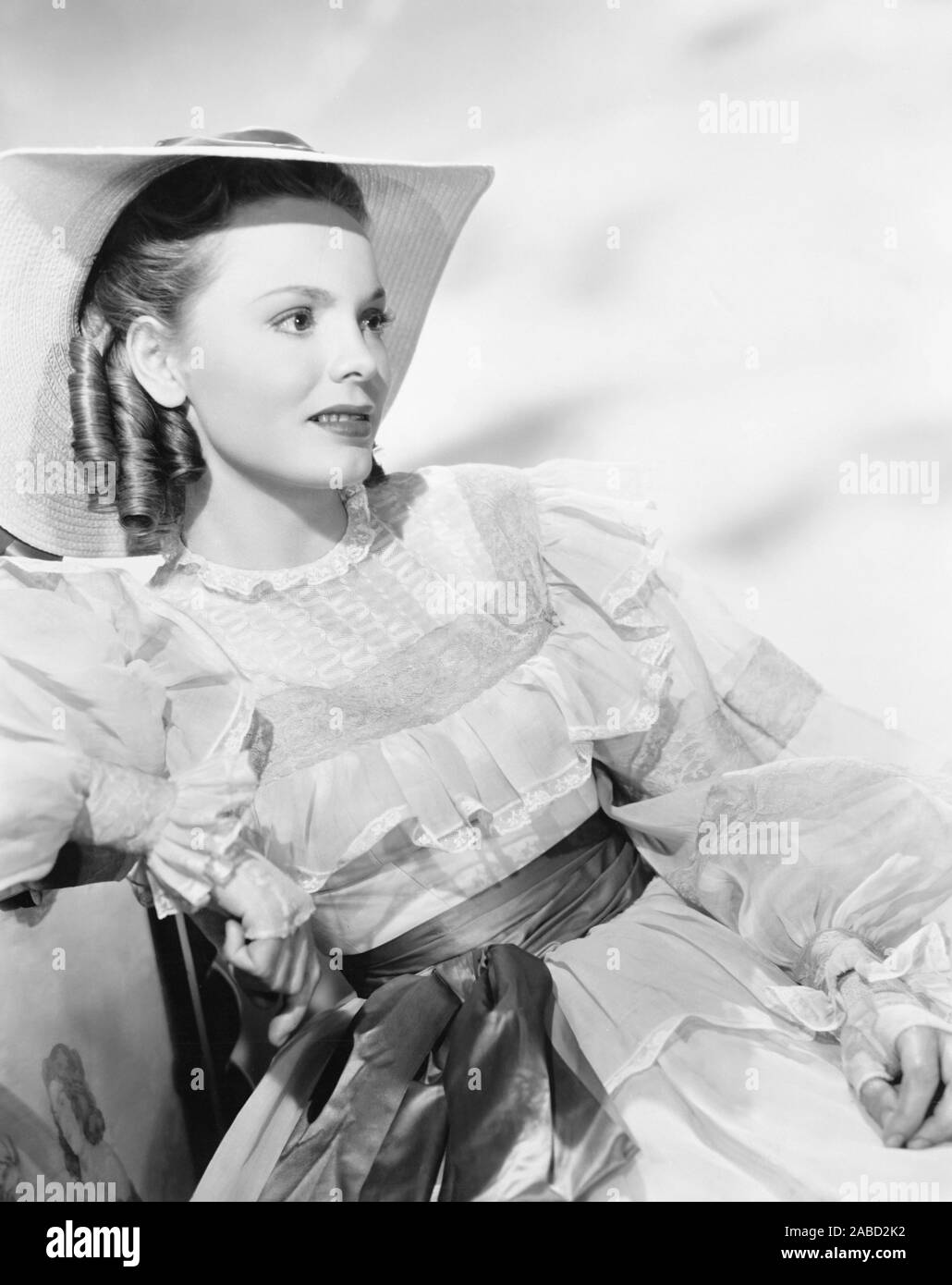 MOURNING BECOMES ELECTRA, Nancy Coleman, 1947 Stock Photo - Alamy