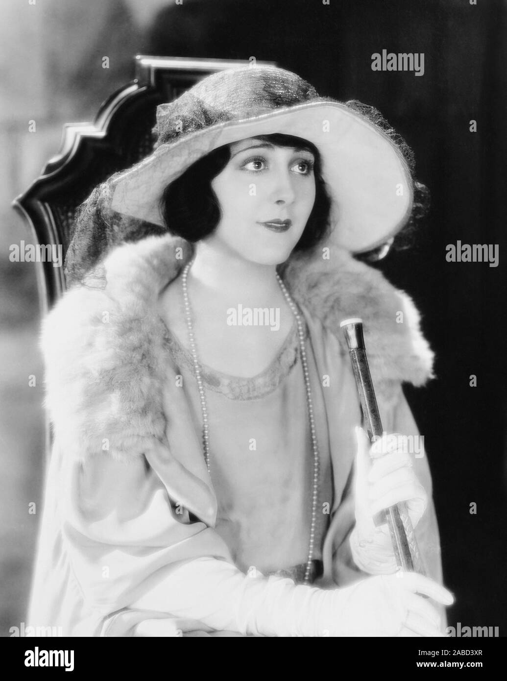 NAME THE MAN, Patsy Ruth Miller, 1924 Stock Photo - Alamy