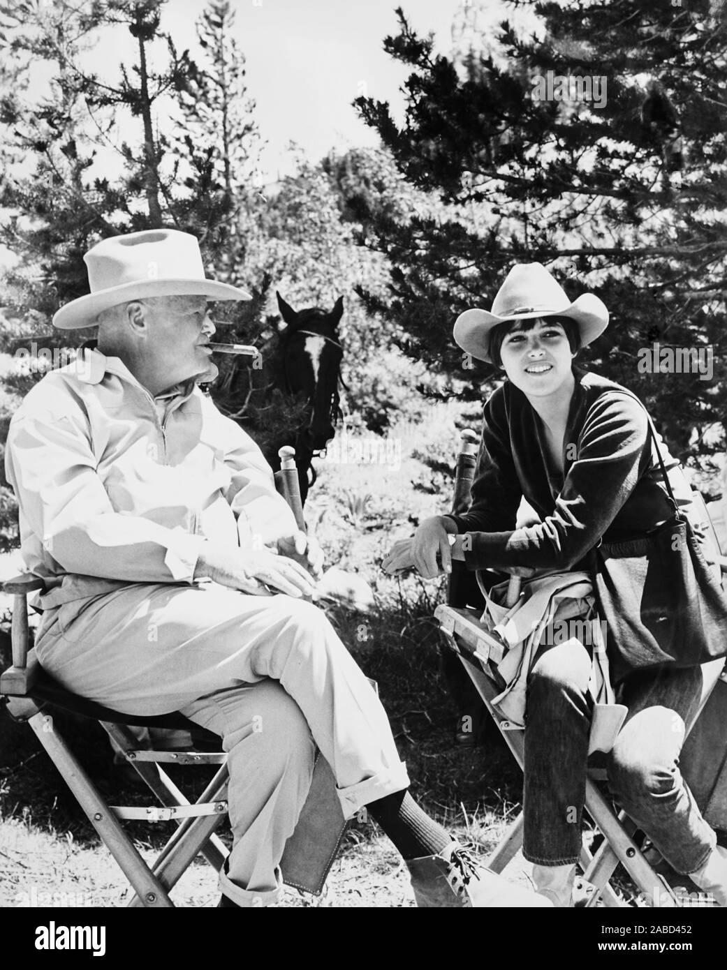 NEVADA SMITH, from left: director Henry Hathaway, Janet Margolin on set ...