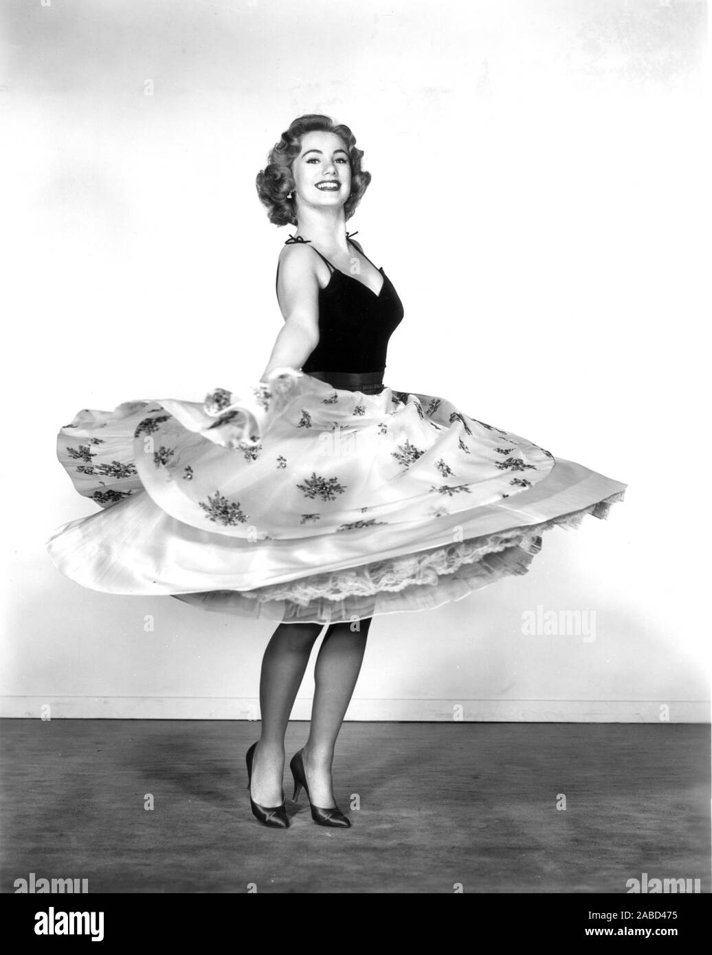 NEVER STEAL ANYTHING SMALL, Shirley Jones, 1959 Stock Photo - Alamy NEVER STEAL ANYTHING SMALL, Shirley Jones, 1959 Stock Photo - Alamy