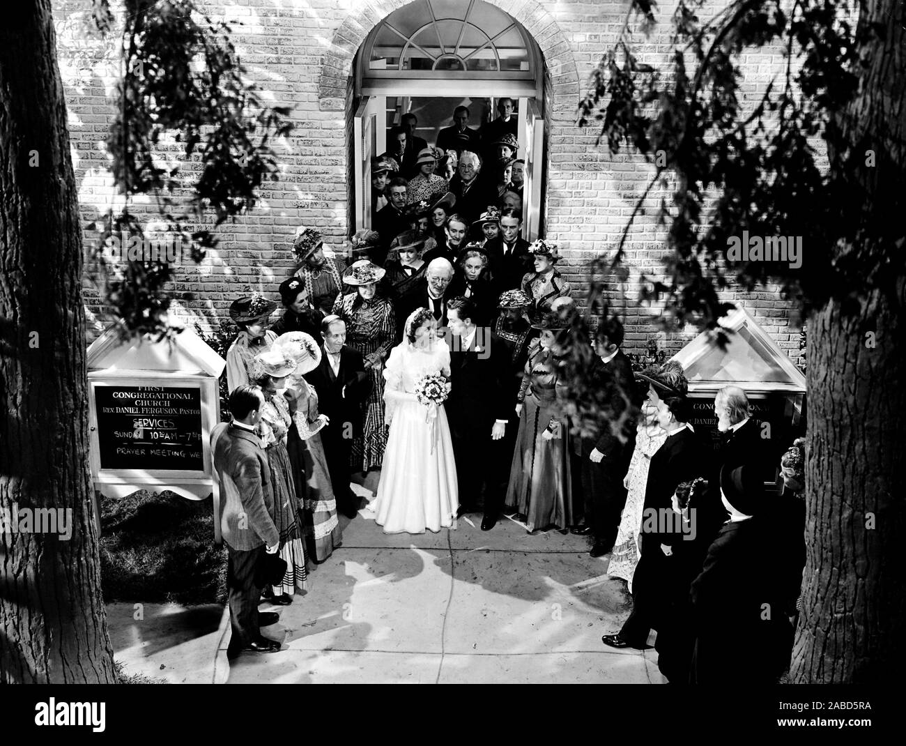 OUR TOWN, bride and groom, center, Martha Scott, William Holden, 1940 ...