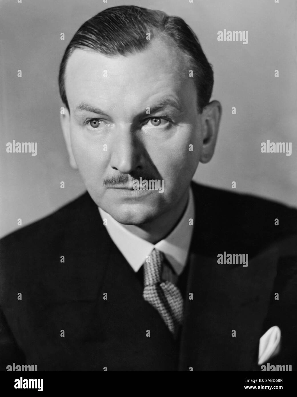PASSPORT TO PIMLICO, Raymond Huntley, 1949 Stock Photo - Alamy