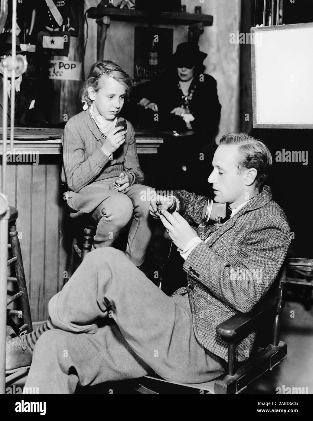 THE PETRIFIED FOREST, from left: Leslie Ruth Howard visiting her father ...