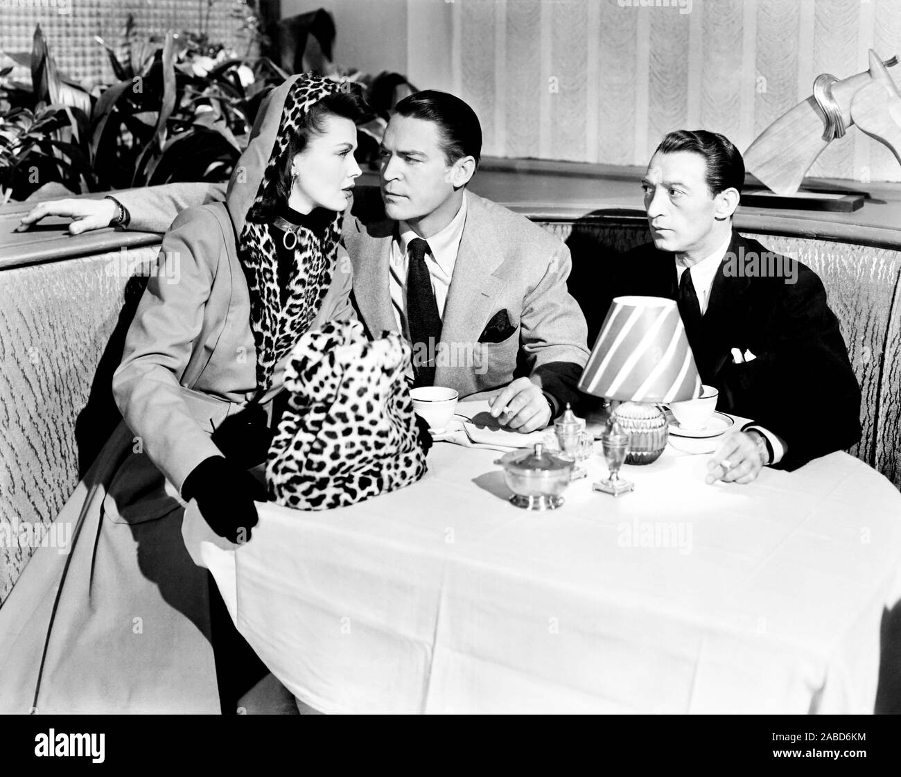 THE PHANTOM THIEF, from left, Dusty Anderson, Chester Morris, George E ...