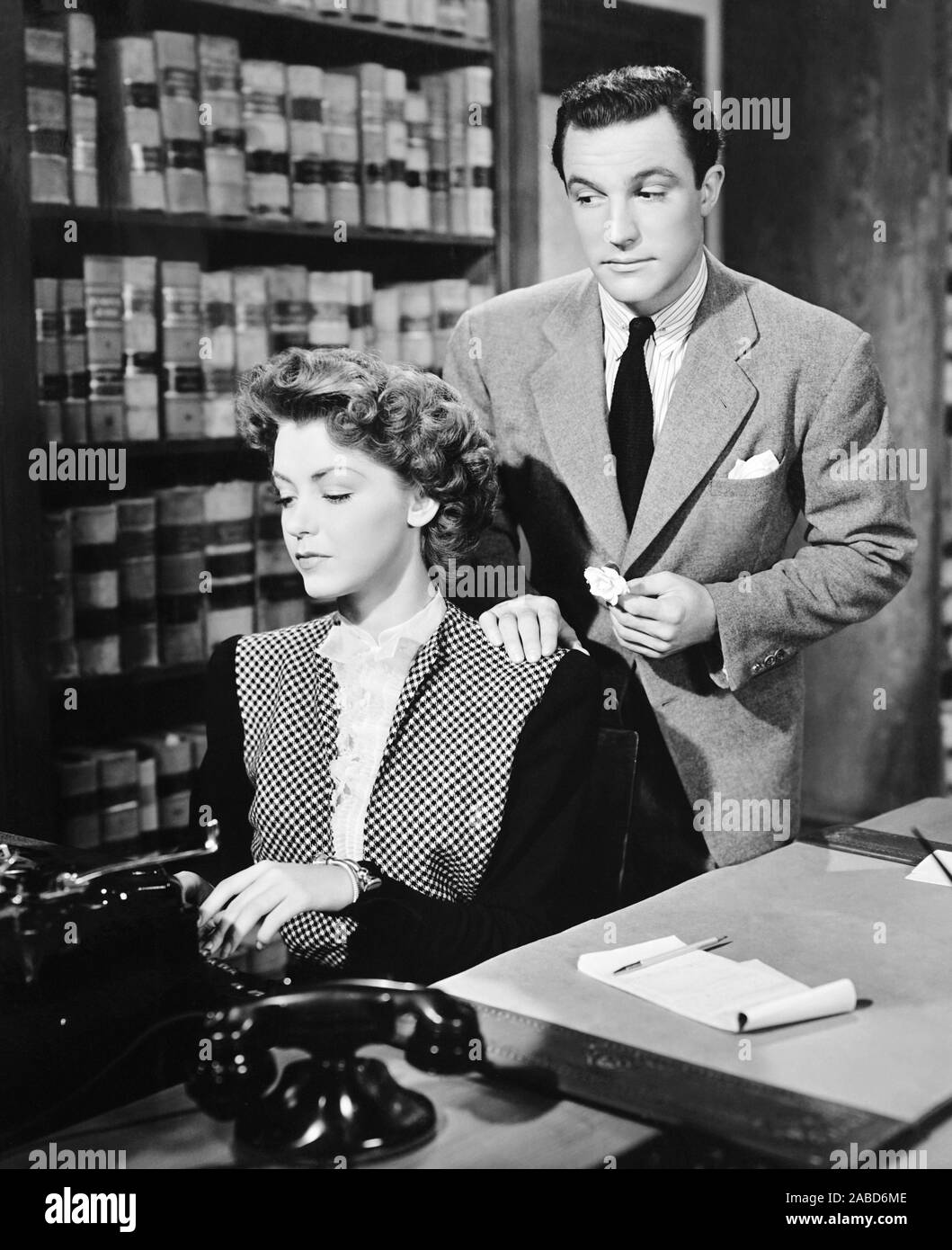 PILOT #5, from left, Marsha Hunt, Gene Kelly, 1943 Stock Photo - Alamy