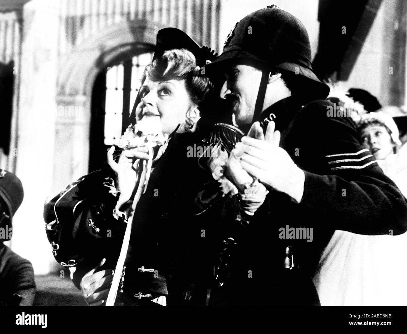 THE PIRATES OF PENZANCE, from left, Angela Lansbury, Tony Azito, 1983 ...