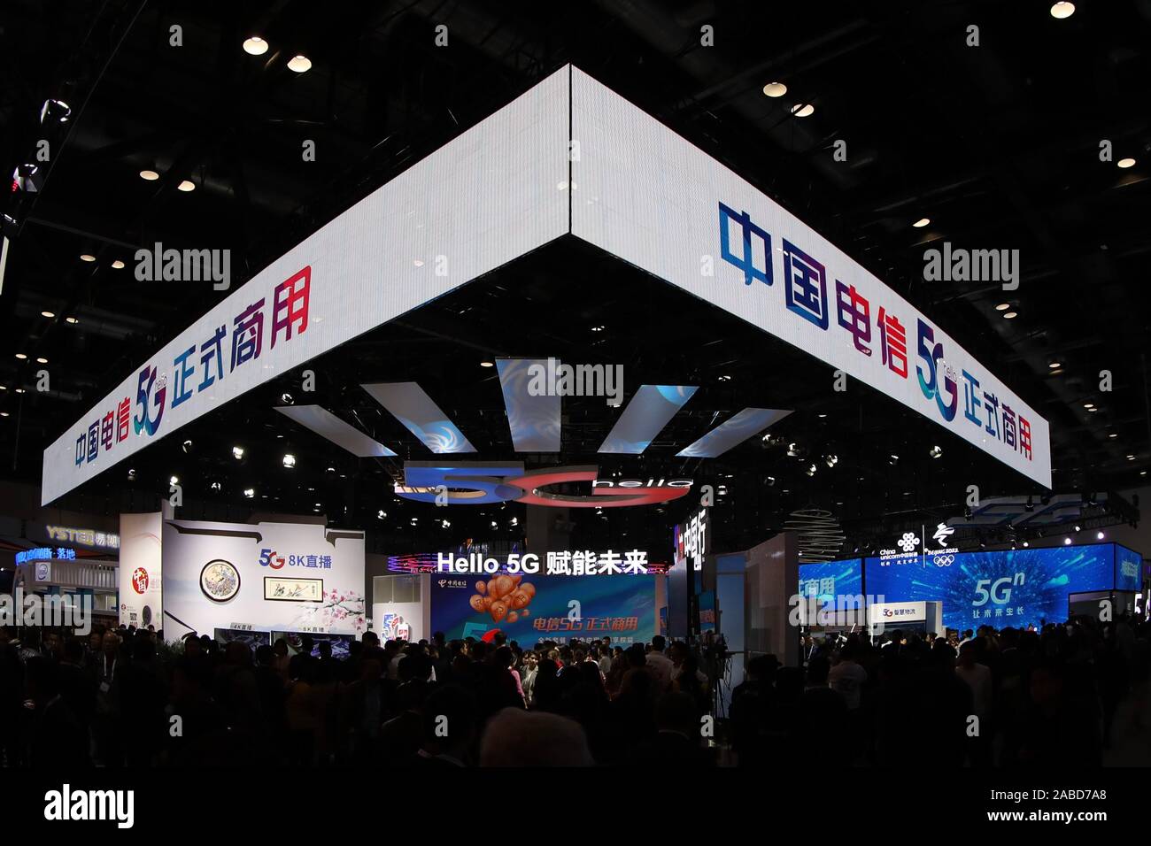 50 cities hi-res stock photography and images - Alamy