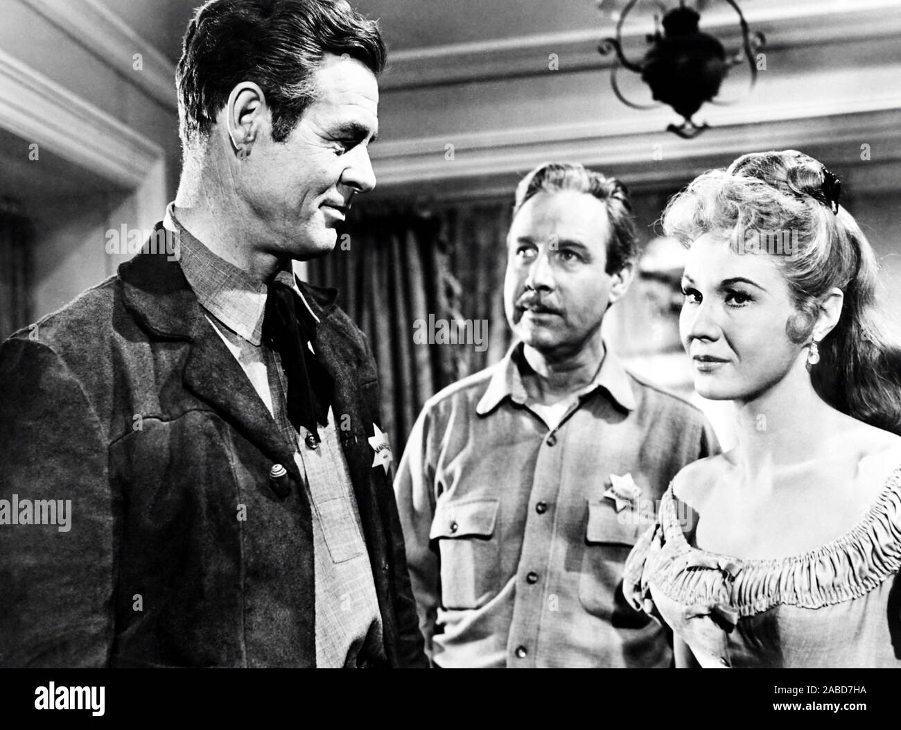 THE PROUD ONES, from left, Robert Ryan, Jack Albertson, Virginia Mayo ...